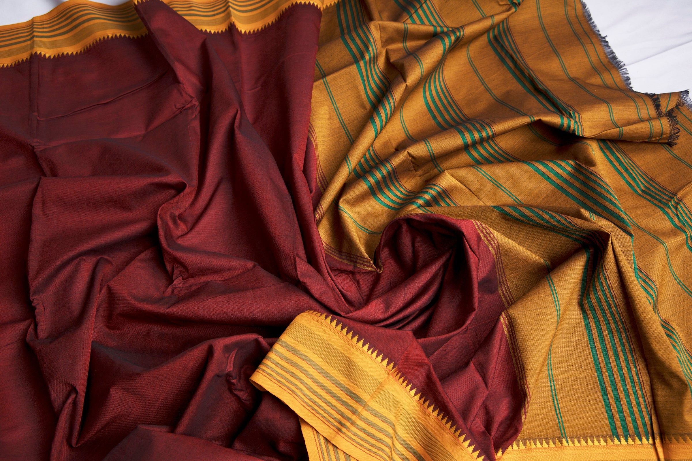 Dharwad Cotton Sarees | Unique & Vibrant – Kumaran Silks