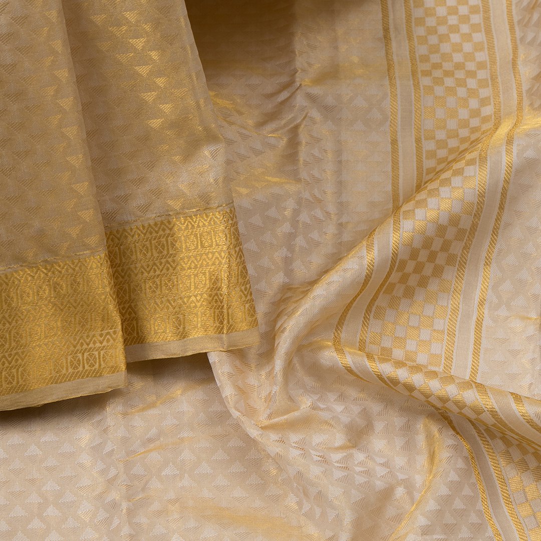 Silk Dhotis – Kumaran Silks